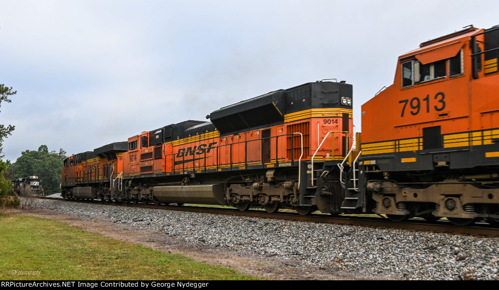 BNSF 9014